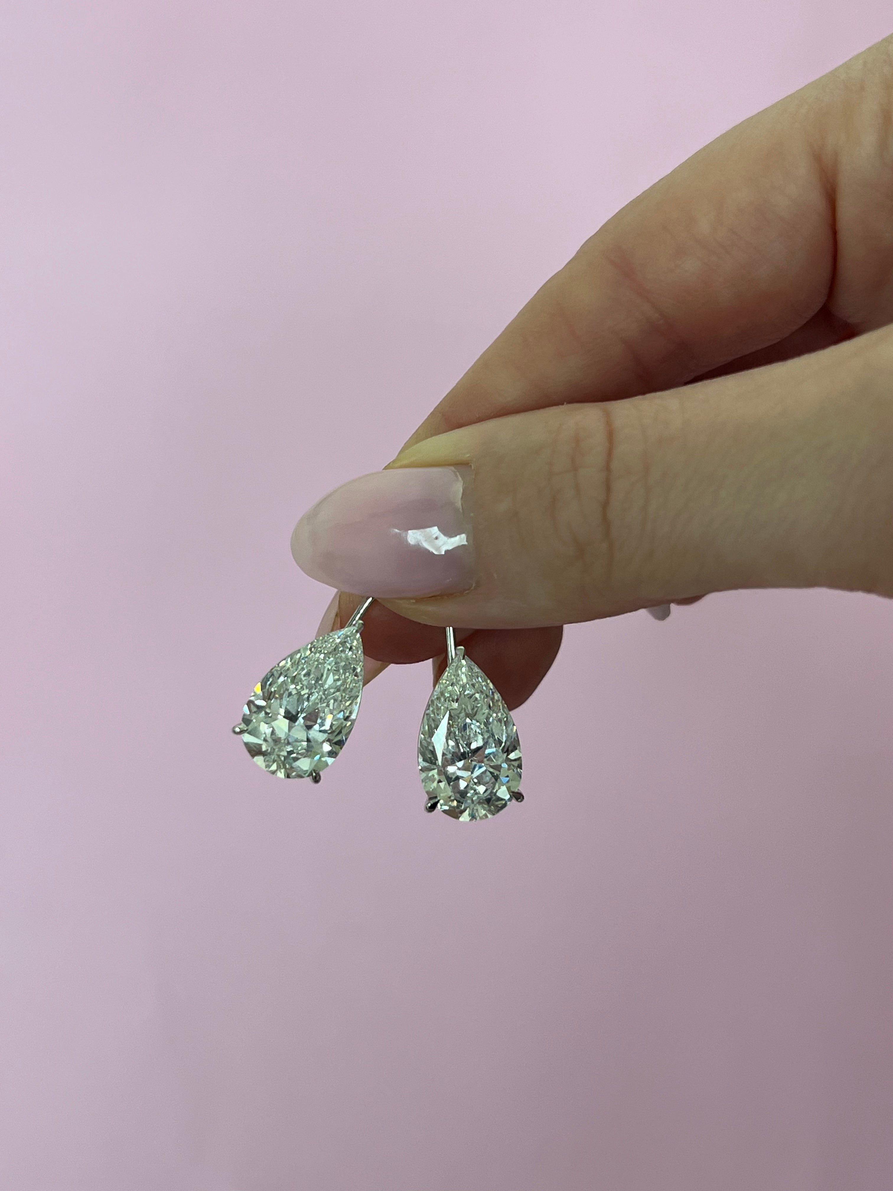 Lab Grown Pear Jackets – Klare Jewelers